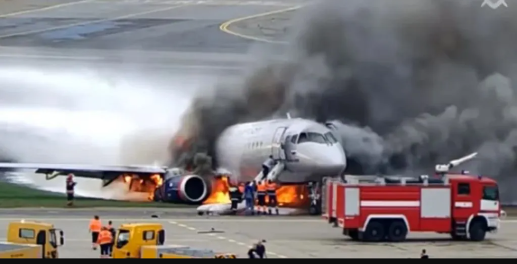 Max Air plane crash lands in Abuja - BCN